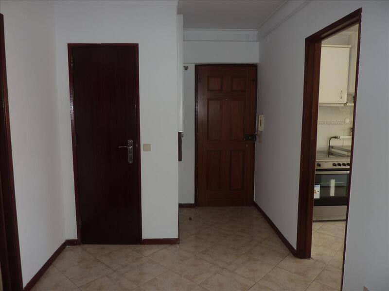 C0525-00241 | IMÓVEL ARRENDADO ATÉ JUNHO 2026 Apartamento T2